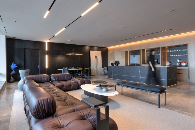 Custom LED linear, Shangri La Residence | LumenTruss