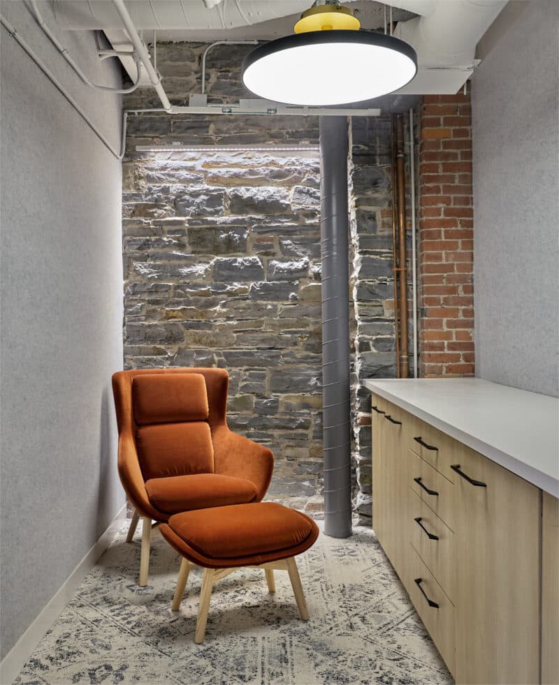 Custom LED linear, Agada Bioscience | LumenTruss